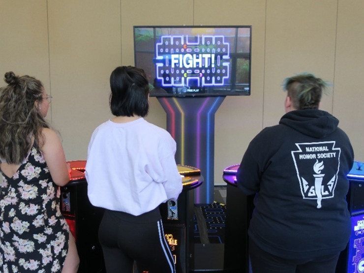 Experience Campus Gaming at Moore College’s Accepted Students Week ...