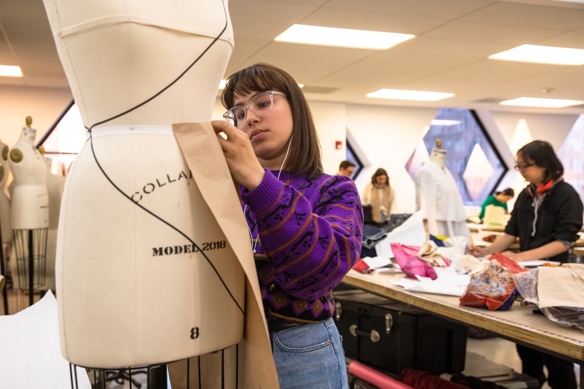 College With Fashion Design Draw Spaces
