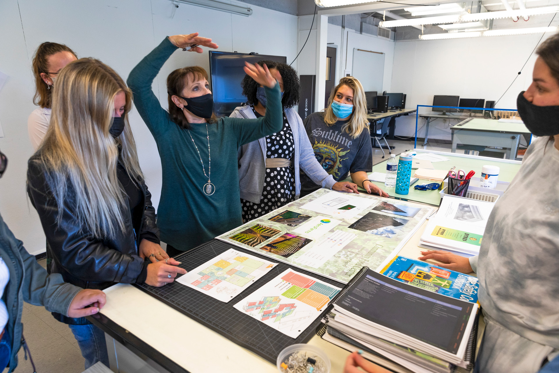 Academics | Moore College